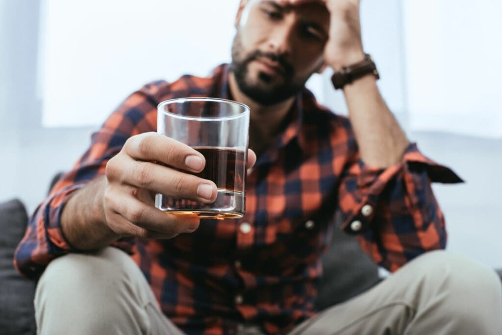 Alcohol: drinking problems - myDr.com.au